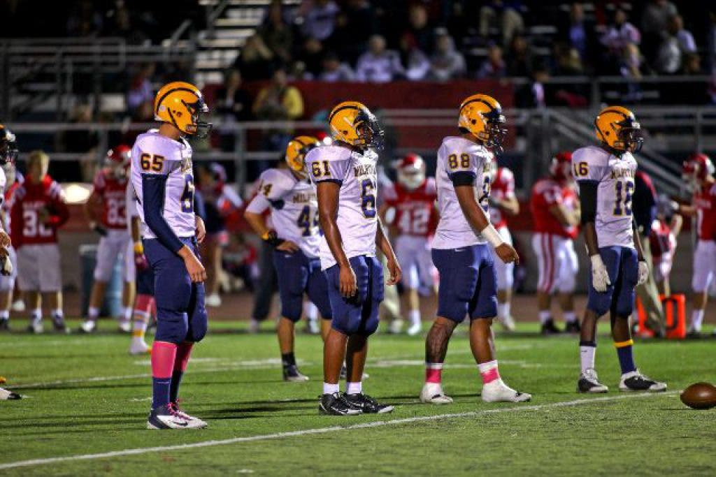 FOOTBALL: Trojans Defeat Saratoga for Fourth Straight Win | Milpitas ...