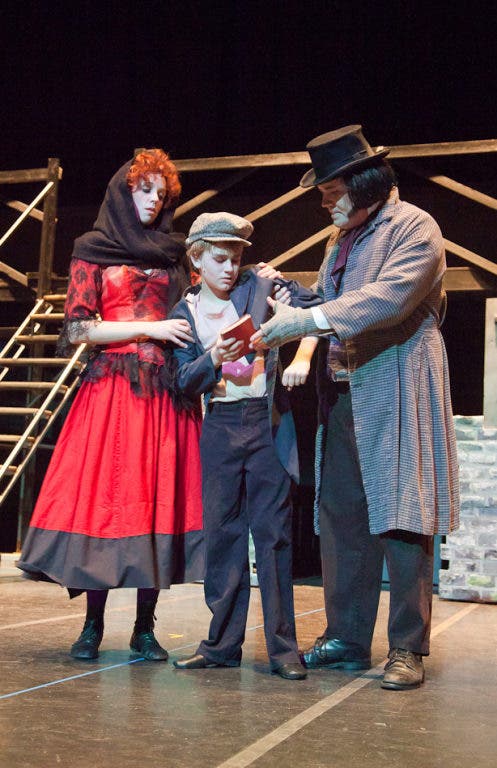 ATTLEBORO RESIDENT STARS AS BILL SYKES IN WELLESLEY PLAYERS OLIVER ...