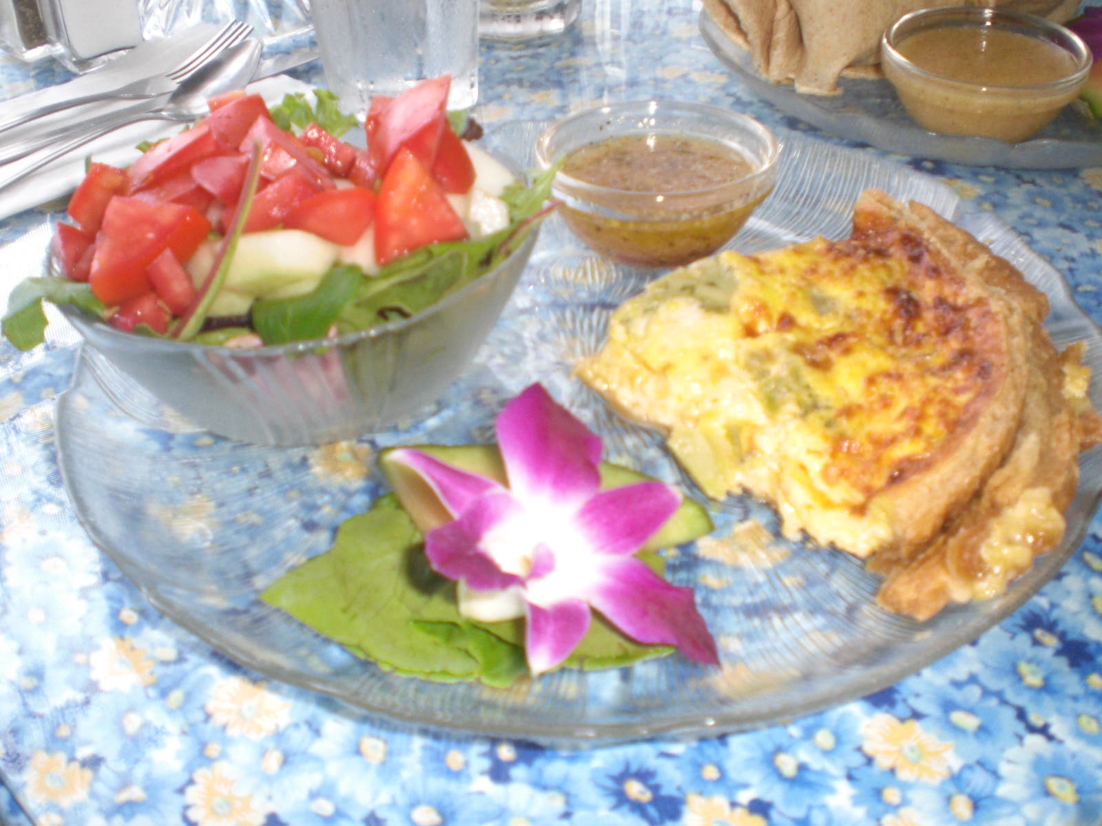 Review: Robinson's Tea Room Serves More Than Just Tea | Three Village ...