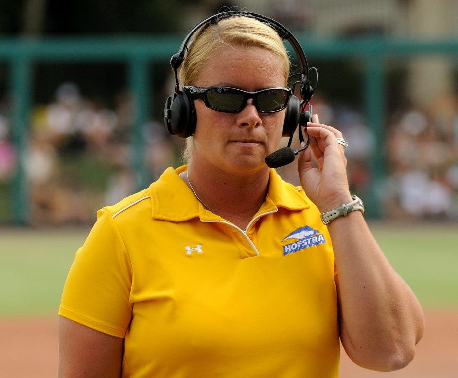 Hofstra Softball Coach from Levittown Honored | Levittown, NY Patch