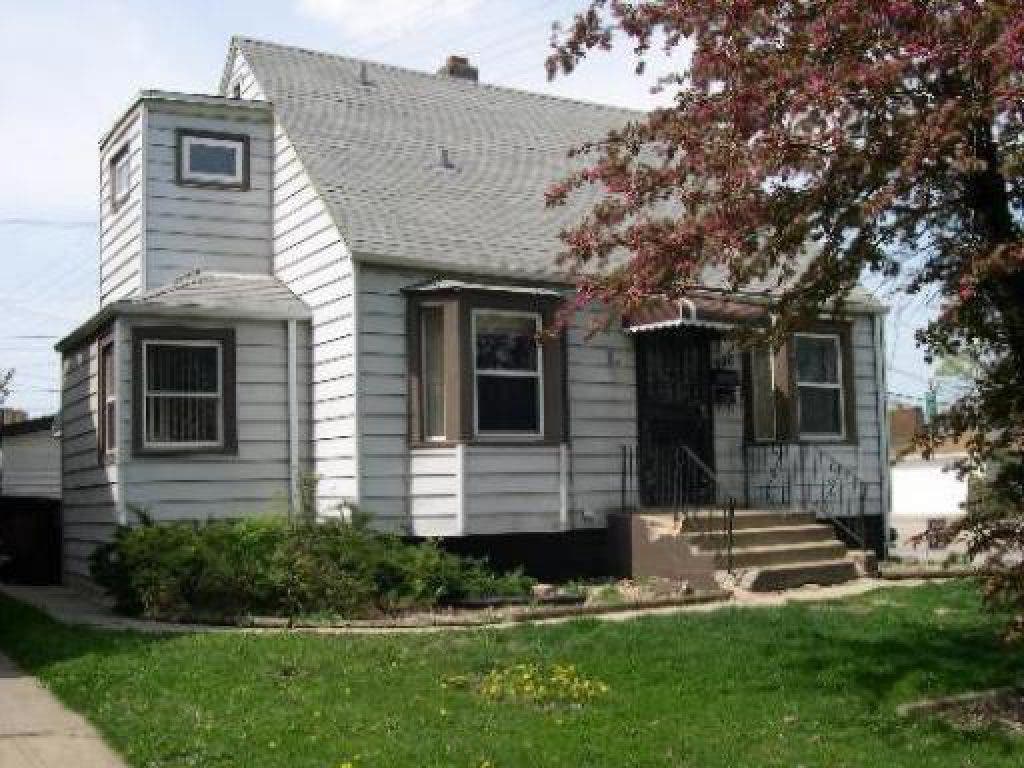 Multi-Family Homes in Chicago Heights: House Hunt | Chicago Heights, IL ...