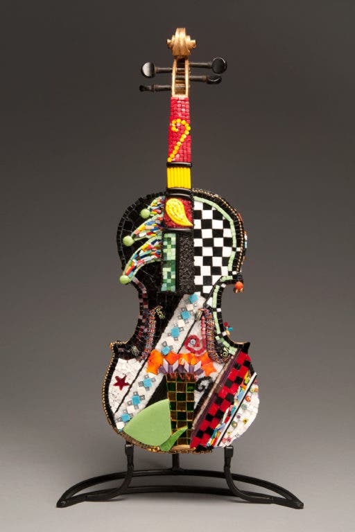 Woodinville Artist Adds Color to the Seattle Mandolin Orchestra ...
