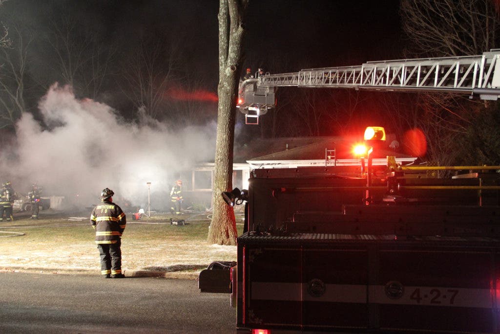 Fire Engulfs Smithtown Home Early Monday Morning | Smithtown, NY Patch