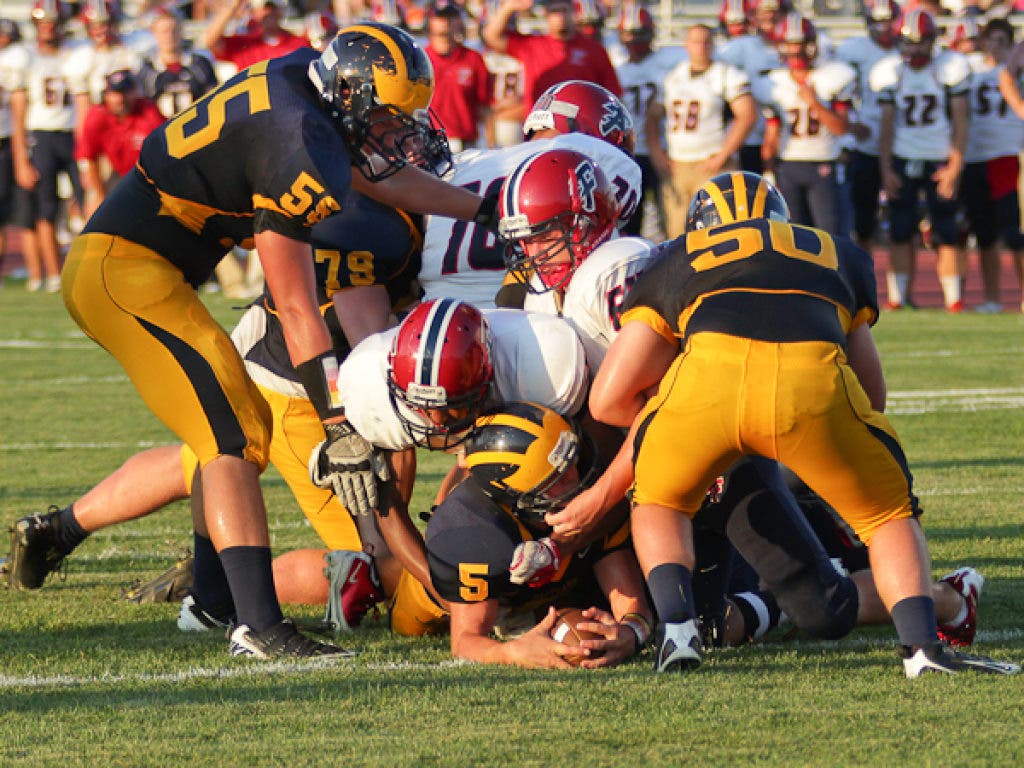 (WITH PHOTO GALLERY, VIDEO) Hartland Football Wins Home Opener ...