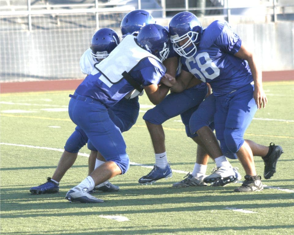 New SMHS Varsity Football Team Scrimmages (PHOTOS) | San Marino, CA Patch