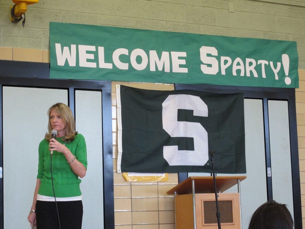 Sparty Visits Poupard, Reads to Students | Grosse Pointe, MI Patch