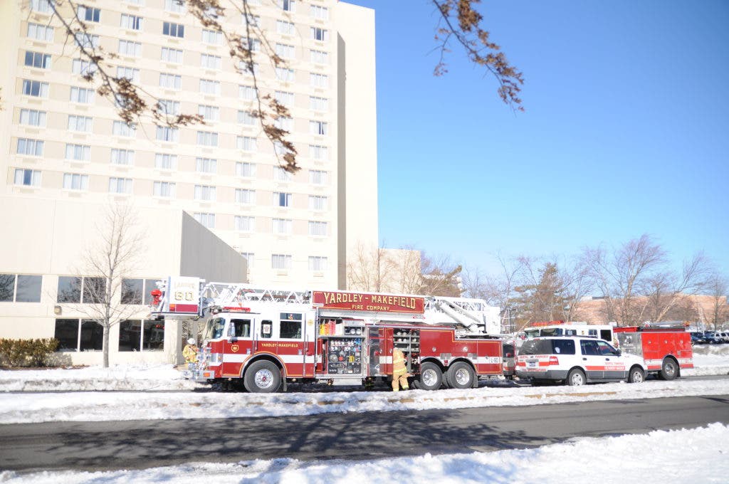 Crews Repsond To Smokey Fire At Sheraton Hotel | Levittown, PA Patch