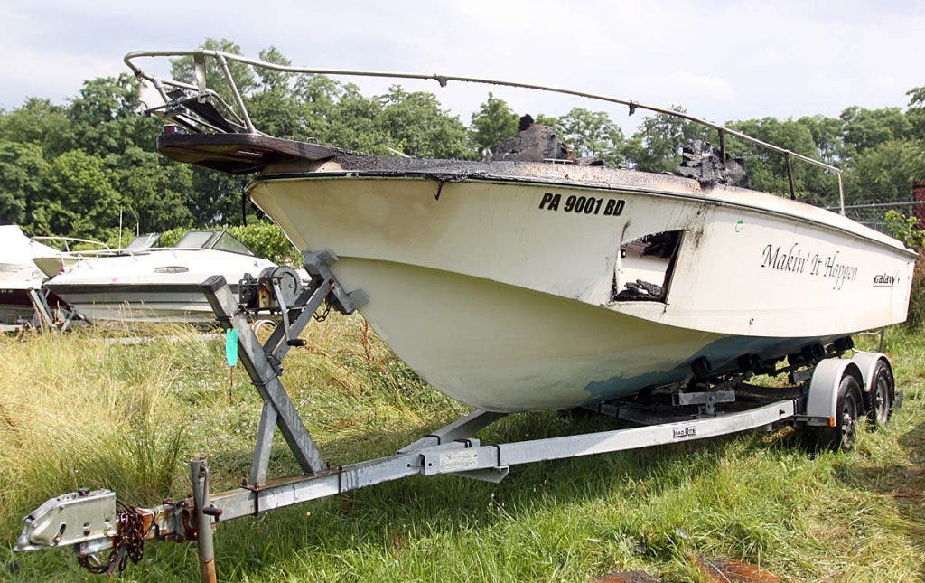 Official: Lightning Strike Cause Of Boat Fire In Tullytown | Levittown ...