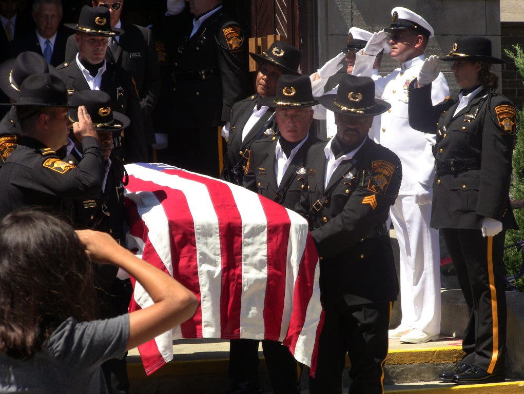 PHOTO GALLERY: Funeral Services Held for Deputy Sergio Aleman of Oak ...