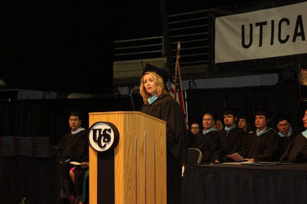 UHS graduates vow to make the world "their house" | Shelby, MI Patch