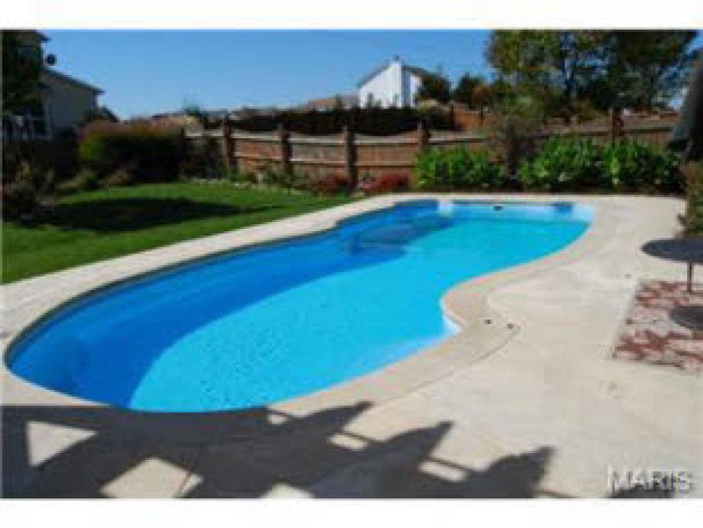 15 St. Charles County Homes for Sale Featuring Swimming Pools ...