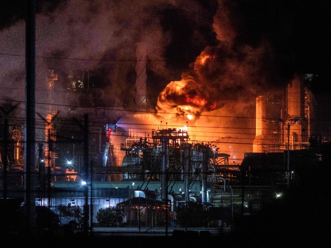 Higher Gas Prices Expected After Nine-Plus Hour Refinery Fire In El ...