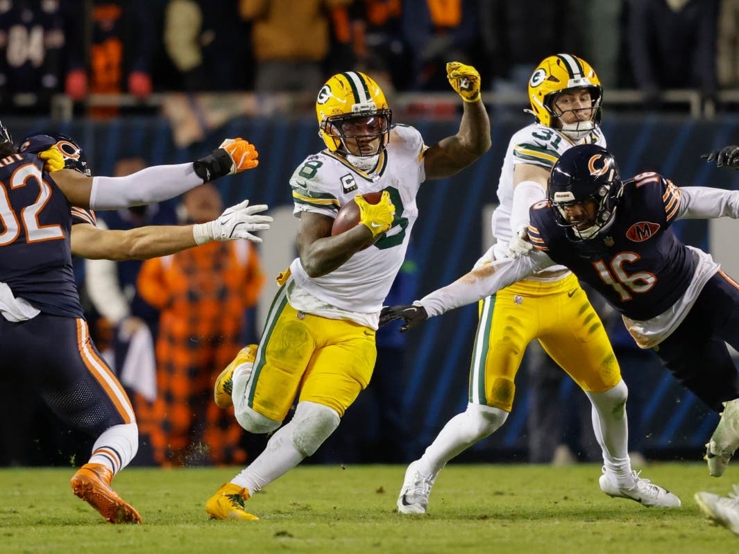 Green Bay Packers Star Josh Jacobs Charged With Strangulation In ...