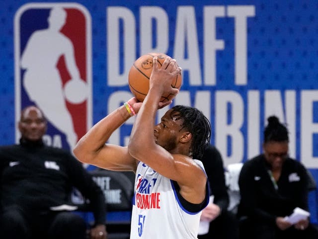 Lakers to Introduce Bronny James And Draft Picks Tuesday | Los Angeles ...