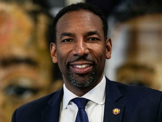 Atlanta Mayor Andre Dickens Notches Landslide Victory, Projections Show ...