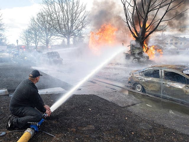 Sheetz Gas Tanker Explosion In Frederick Kills Driver, 6 Homes Damaged ...