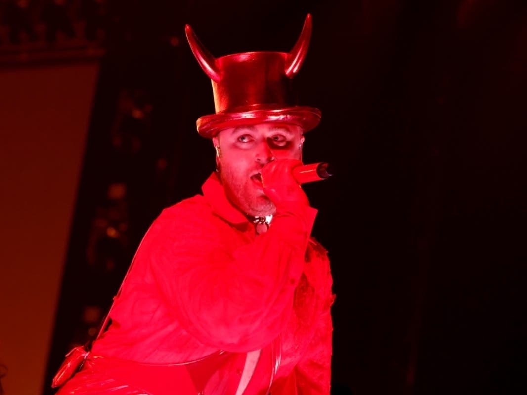 'Sam Smith Belongs In Hell': Singer Heckled In NYC Park, Video Shows ...