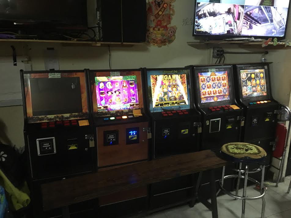 Flushing Drug And Gambling Ring Busted, 16 Arrested, Cops Say (PHOTOS ...