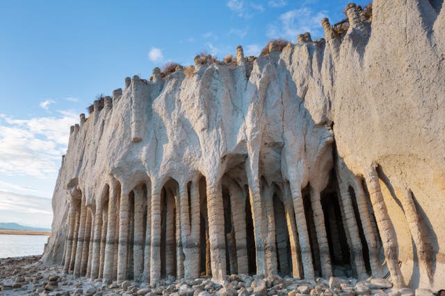 7 Weird Rock Formations To Visit In California: Man-Made Or Erosion ...