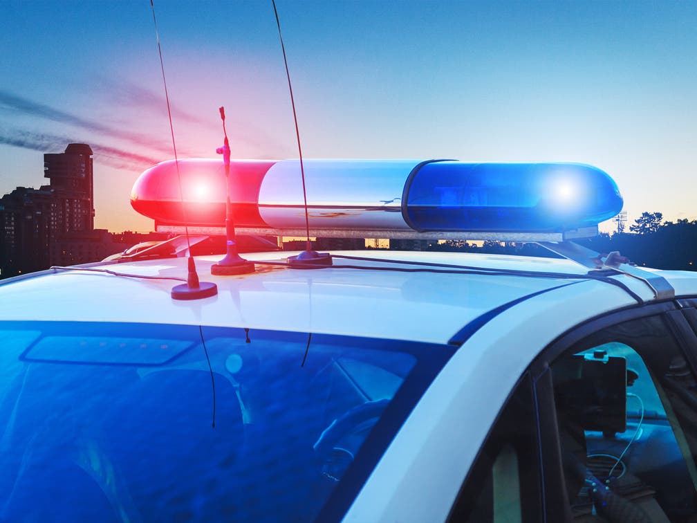 Fraudster Buys Gold Chain With Fake Card: Winnetka, Glencoe Crime ...