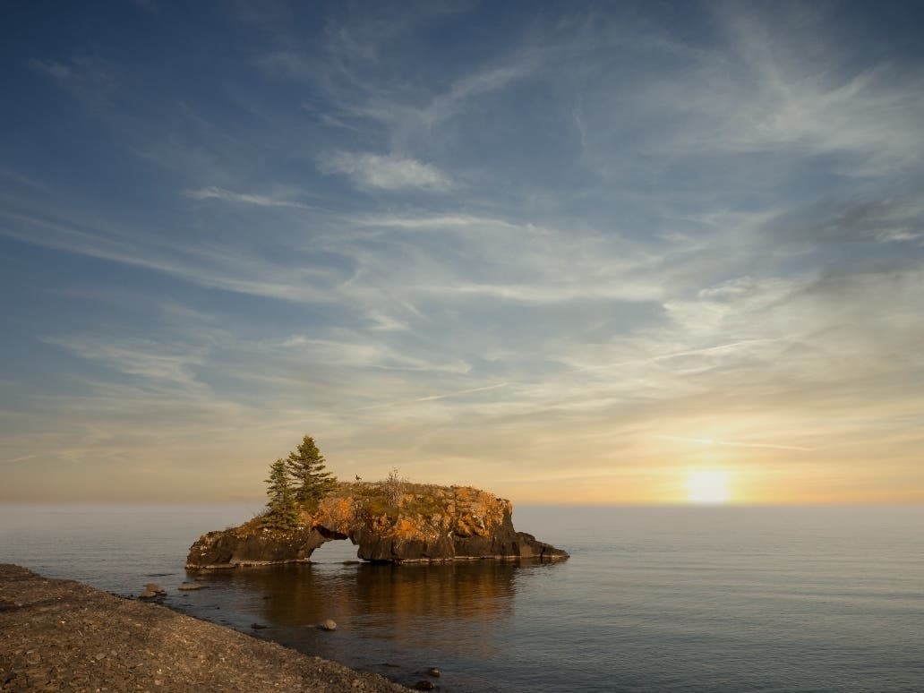 5 MN Road Trips: Explore North Shore, Giant Sculptures, Haunted Places ...