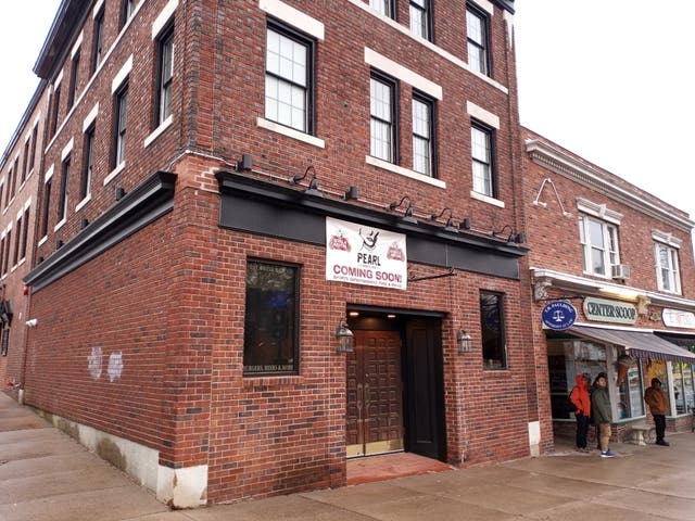 'Upscale Pub-Bistro' Restaurant Opens On Main Street In Manchester ...