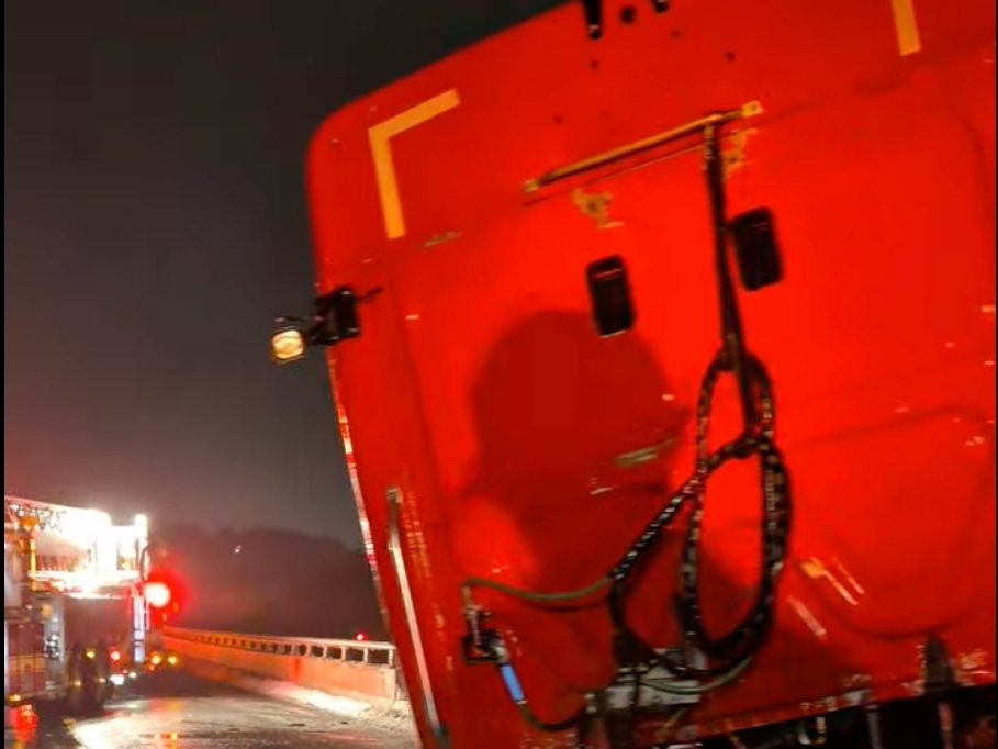 Crash In Manchester Leaves Truck Dangerously Close To Edge Of Overpass ...