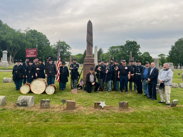 From Gettysburg To Petersburg To Grove Hill — Civil War Heroes Honored ...