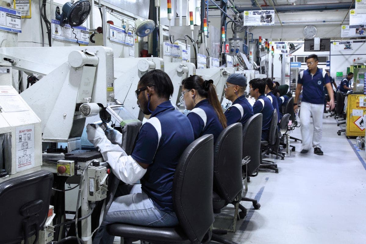Pratt & Whitney to Hire About 8,000 New Employees in Connecticut ...