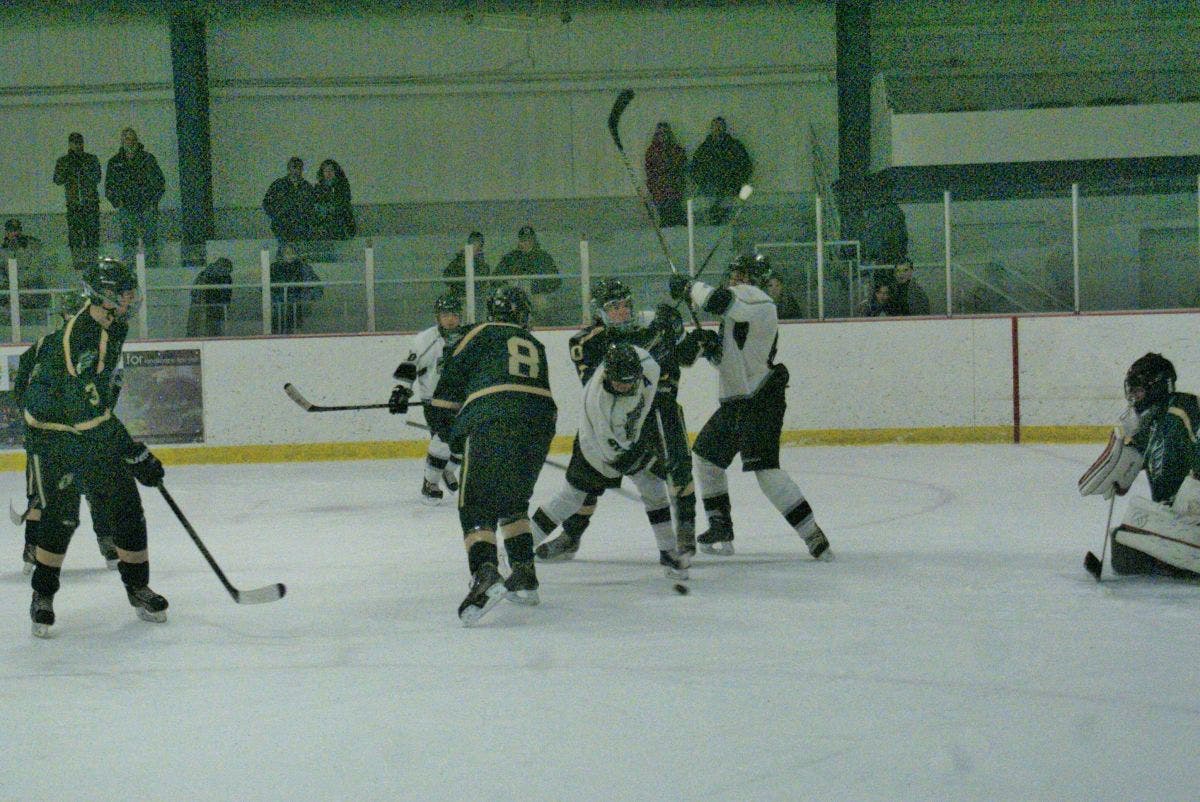 PHOTOS: Windsor Locks, East Windsor Players at Enfield Ice Hockey ...
