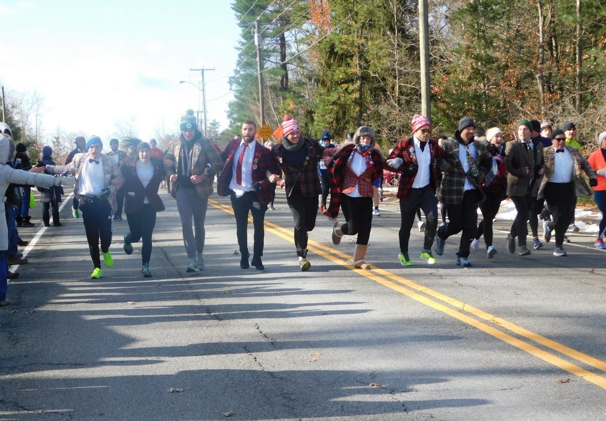 The Pagaentry of the Manchester Road Race [PHOTOS] | Manchester, CT Patch