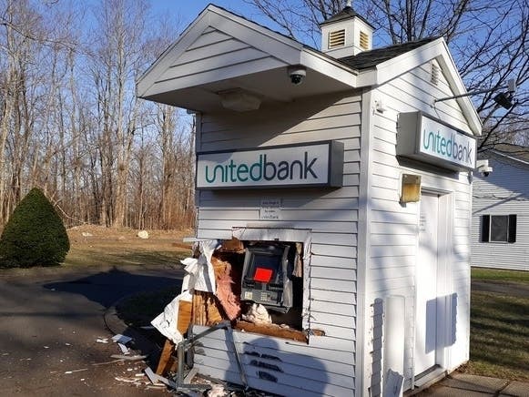 Damaged ATM In Somers Will Not Be Replaced, Bank Official Says ...