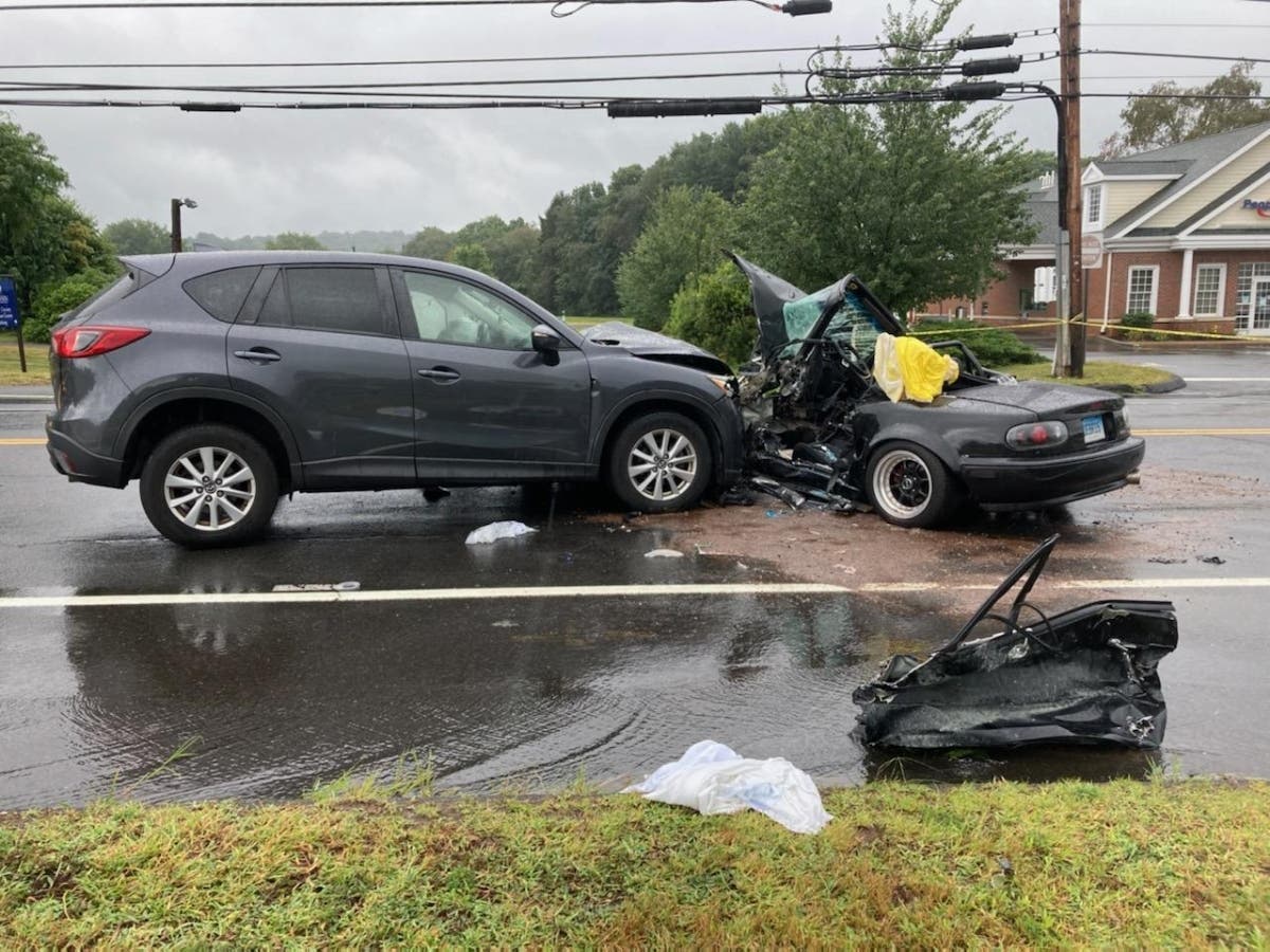 3-Vehicle Crash Ties Up Traffic On Busy Vernon Street | Vernon, CT Patch