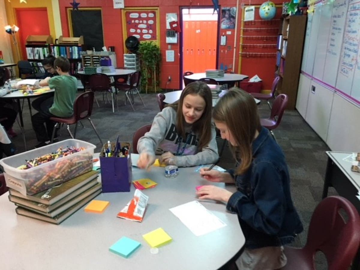 BPMS Students STAND for March is Reading Month | Troy, MI Patch