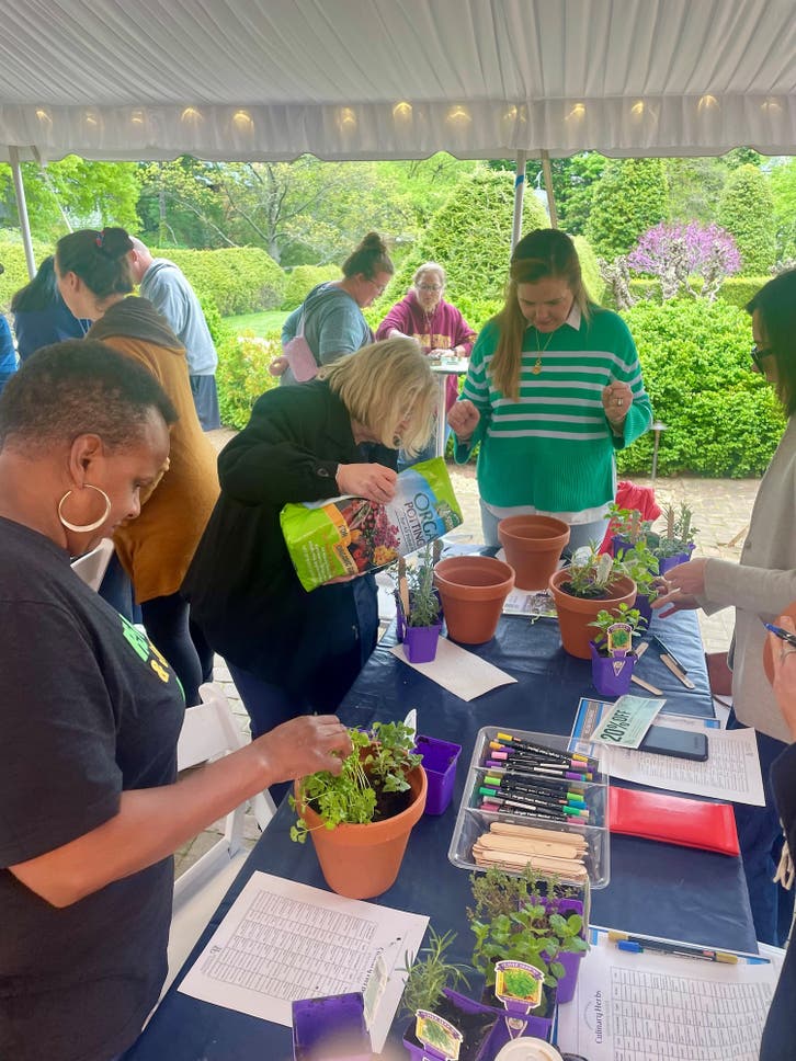 Apr 26 | Pollinator-Friendly Gardening Workshop with Homestead Gardens ...