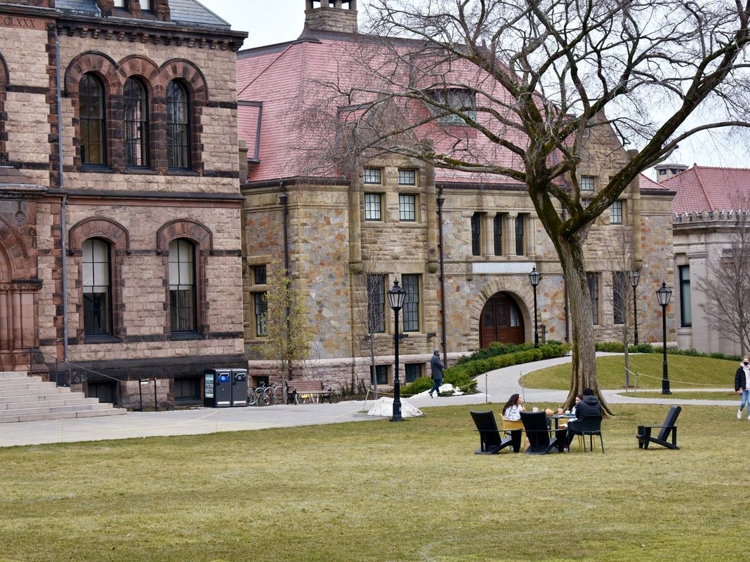 These Rhode Island Universities Ranked Among World's Best By US News ...