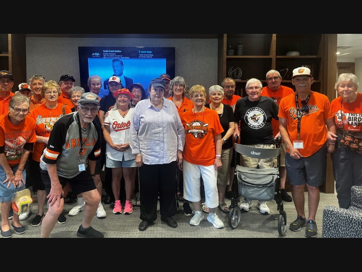 Oak Crest Residents Explore the World Together, One Trip at a Time ...