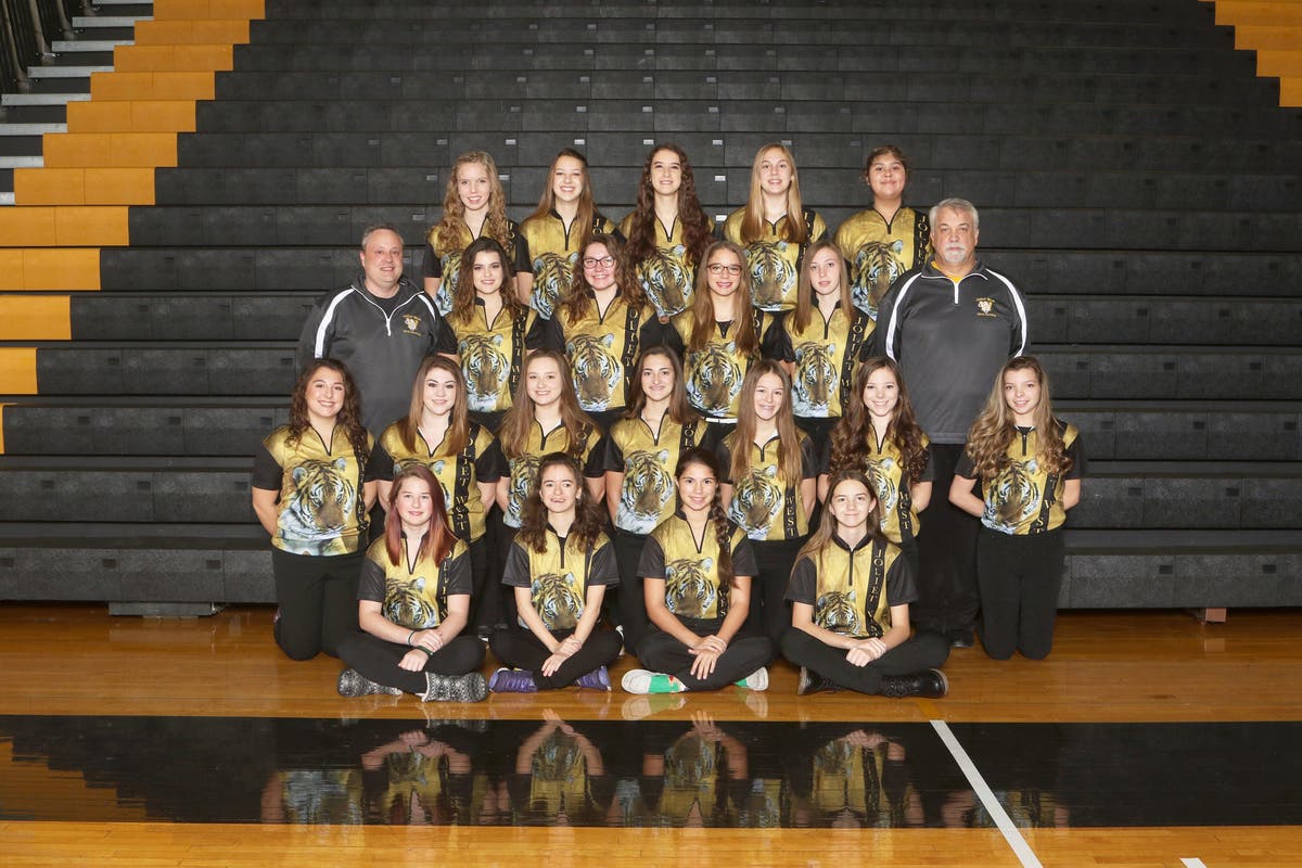 JTHS Teams Receive IHSA Winter 2017-2018 Academic Achievement | Joliet ...