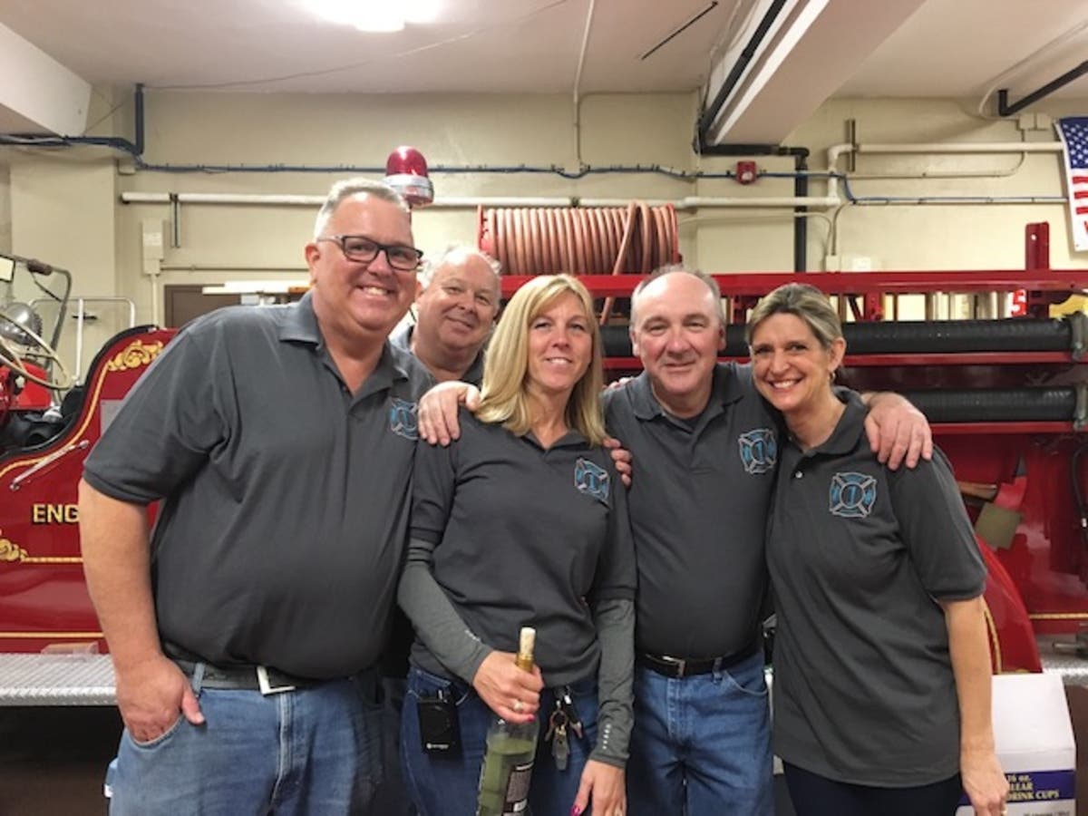 Hungry Crowd At Southold Fire Department Steak Night: Photos | North ...