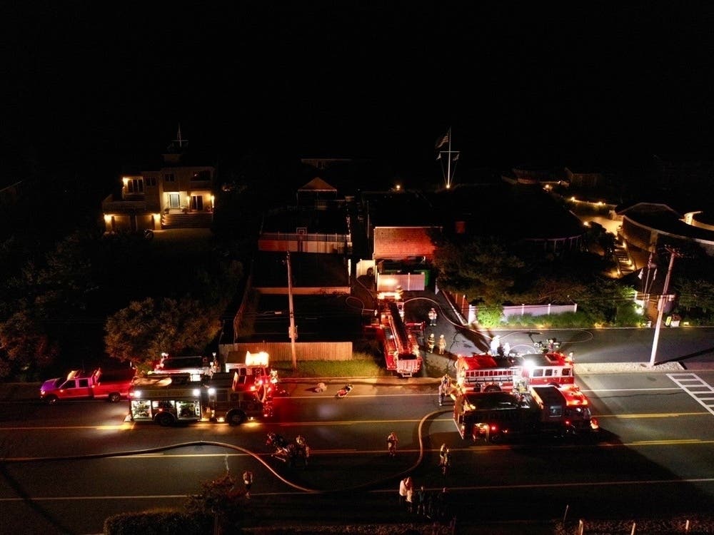 Firefighters Extinguish Blaze At Hamptons Beach Club | Westhampton, NY ...