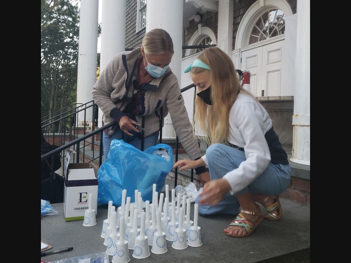 Candlelight, Memories At Vigil For Ruth Bader Ginsburg: Photos ...