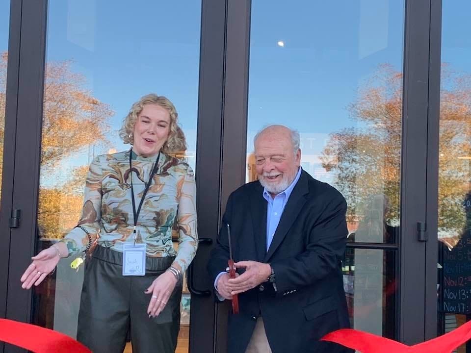 Famed Author Nelson DeMille Cuts Ribbon At New LI Barnes & Noble ...