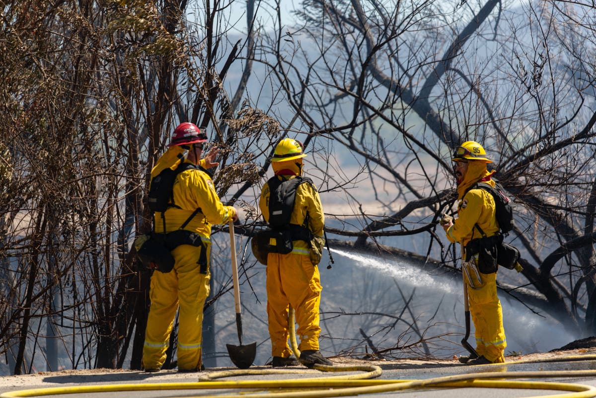 Brush Fire Burns On Border Of Temecula, Murrieta [PHOTOS] | Temecula ...
