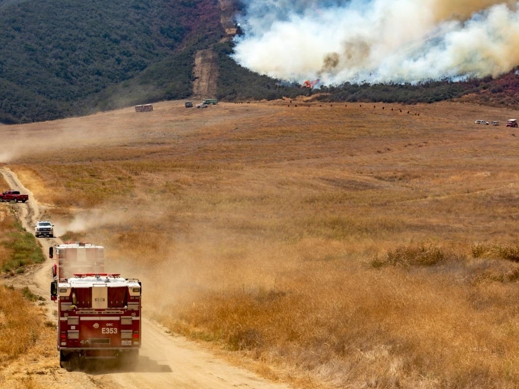 Tenaja Fire: Evacuations Modified, Containment Grows In La Cresta ...