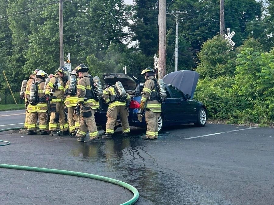 Vehicle Fire, Gas Leak Reported In Huntingdon Valley | Abington, PA Patch