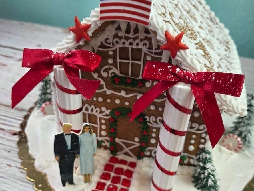 Hatboro Bakery's Trump-Themed Gingerbread House Prompting Online ...