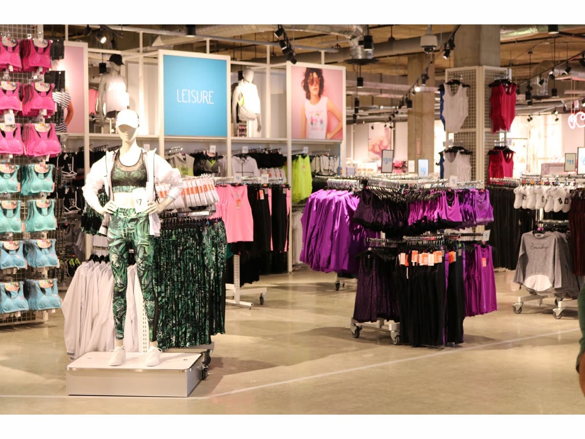 PHOTOS: Primark Opens Braintree Location | Braintree, MA Patch