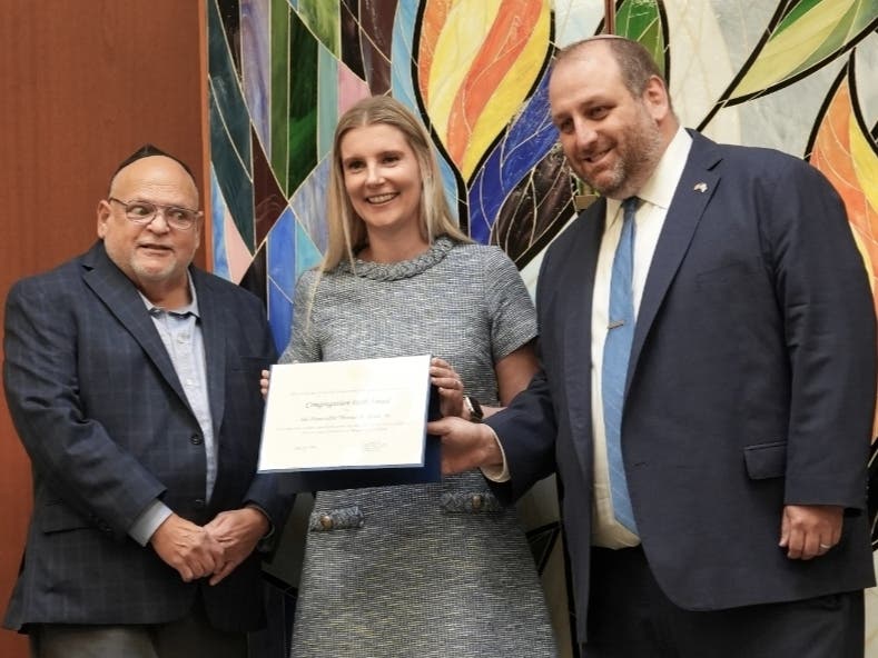 Congregation Beth Israel Holds Ribbon-Cutting Ceremony For Ambulance ...