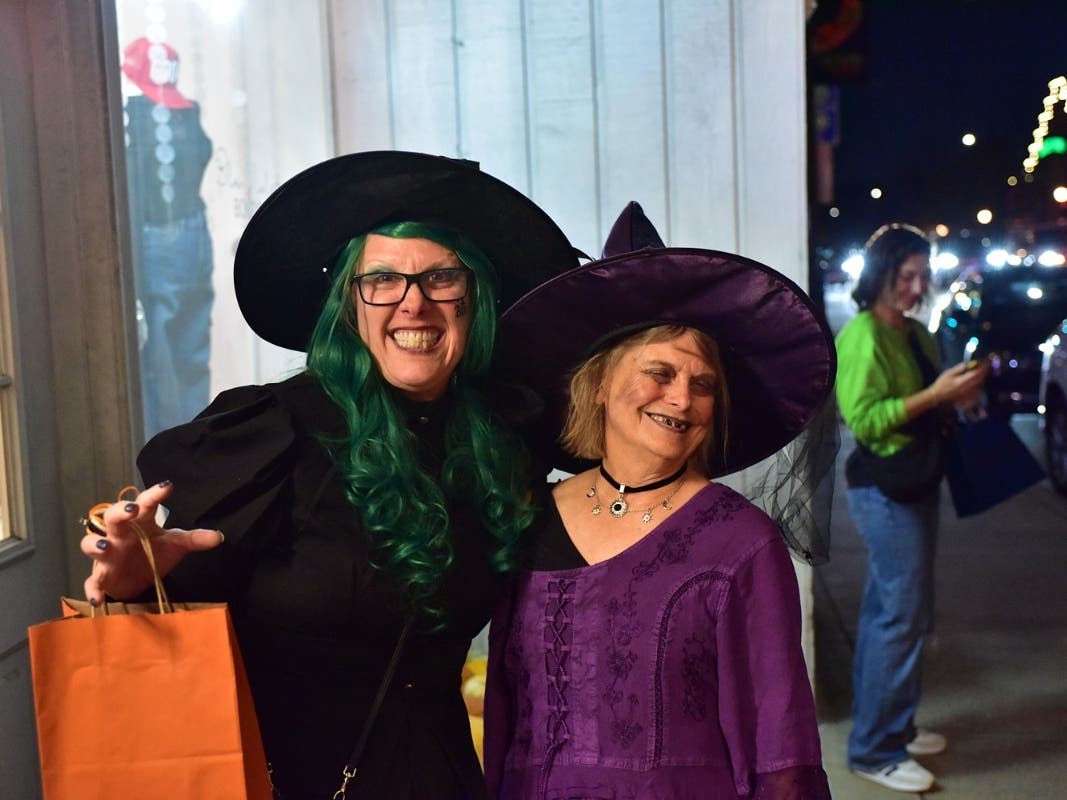 "Witches Night Out" Spells Fun in Downtown Libertyville on Friday ...