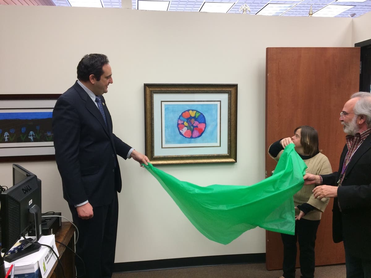 Lupinacci Joins FREE to Unveil Art Exhibit | Huntington, NY Patch